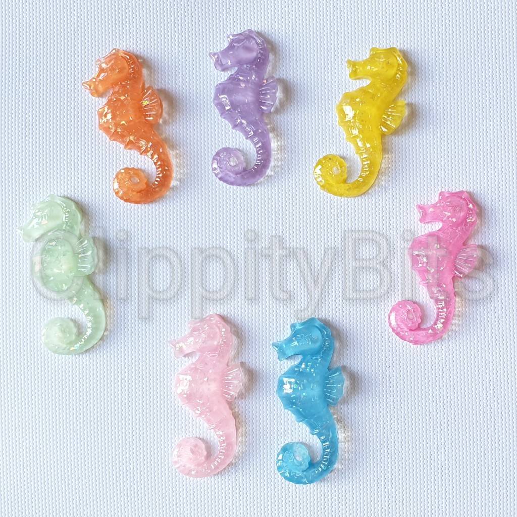 18x42mm Seahorse Resin Flatbacks - Clippitybits